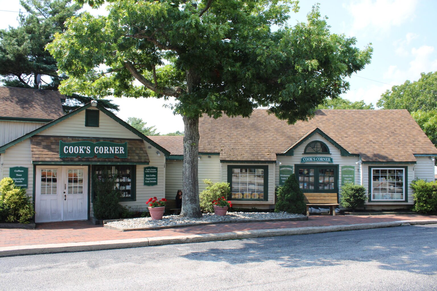 The Shops at Historic Smithville NJ - Trips Around the Tri-State